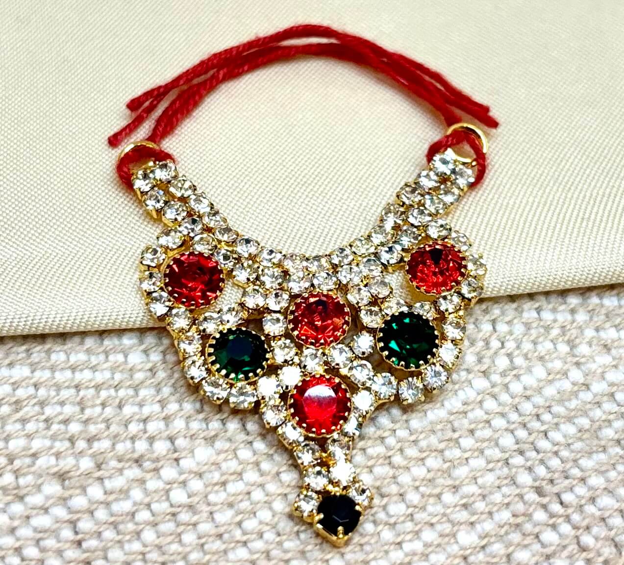 Red & Dark Green Heavy Stone Jerken Necklace – Devastram